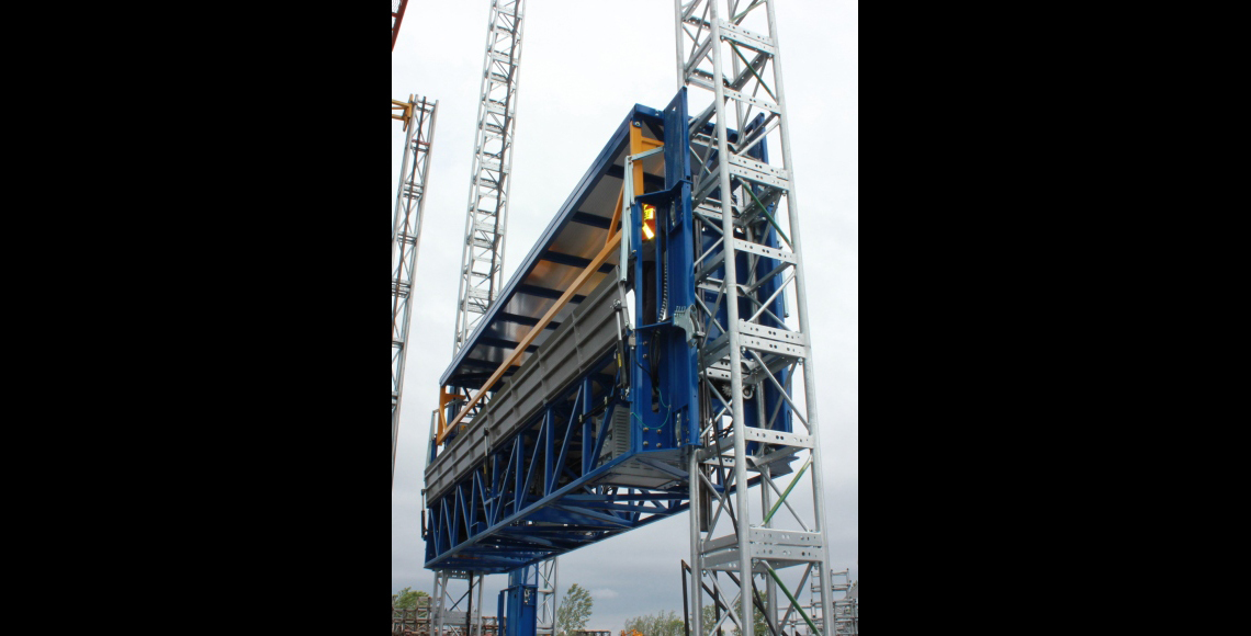 FRACO | Transport platforms for materials and persons