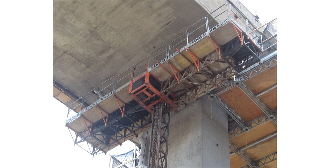 FRACO | ACT-8 Mast climbing work platform